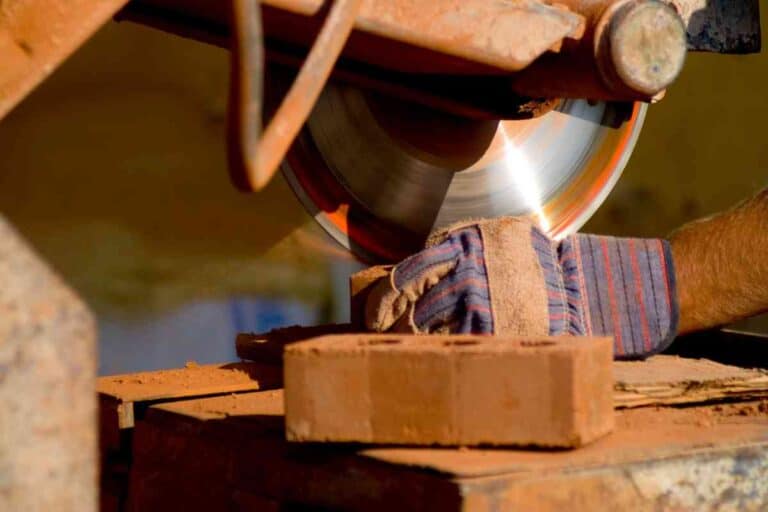 4 Steps To Safely And Quickly Cut Firebricks - Freedom Residence