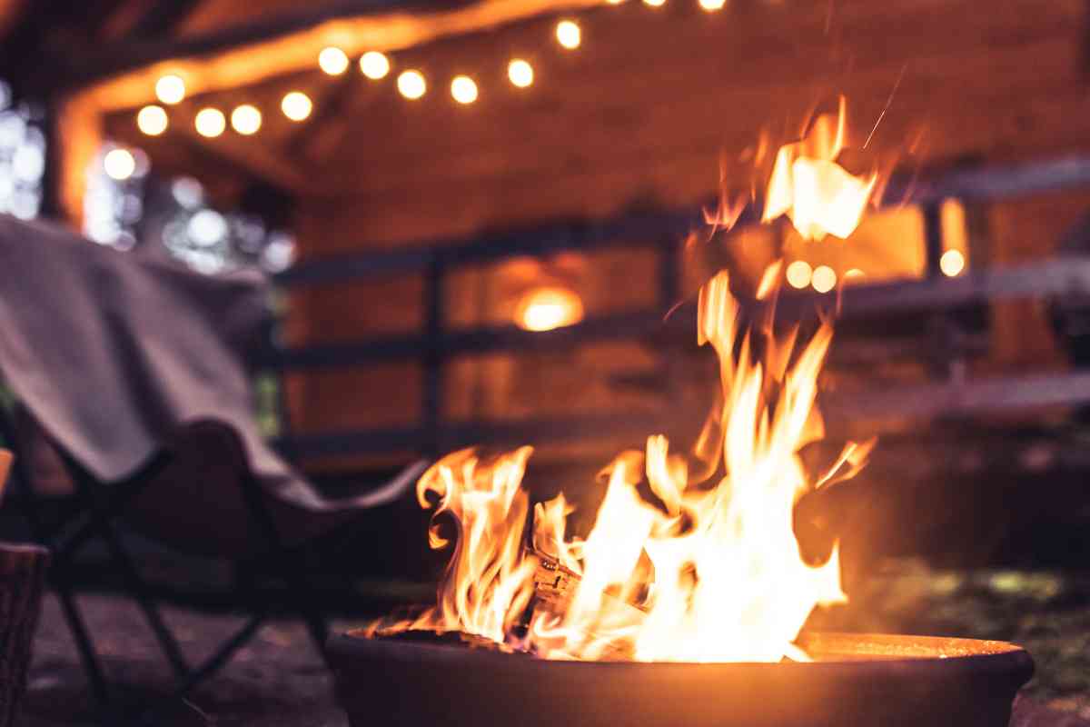 Log Cabin Camping: A Cozy and Comfortable Outdoor Experience - Freedom ...